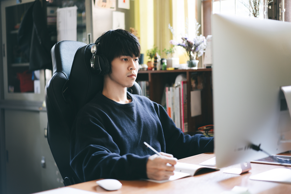 Surviving college distance learning during the pandemic: a ...