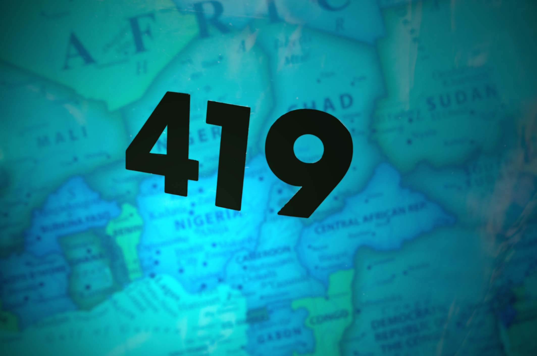 "URGENT BUSINESS PROPOSAL!!!" 419 scammer wants your help to move ...