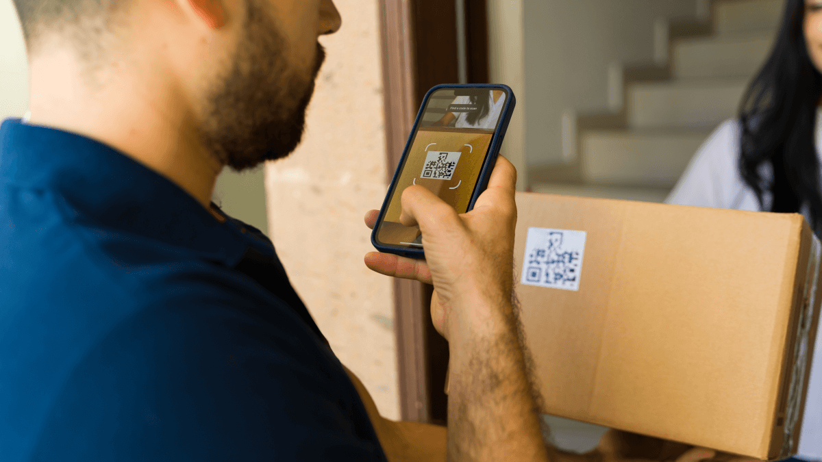 Unexpected snail mail packages are being sent with scammy QR codes ...